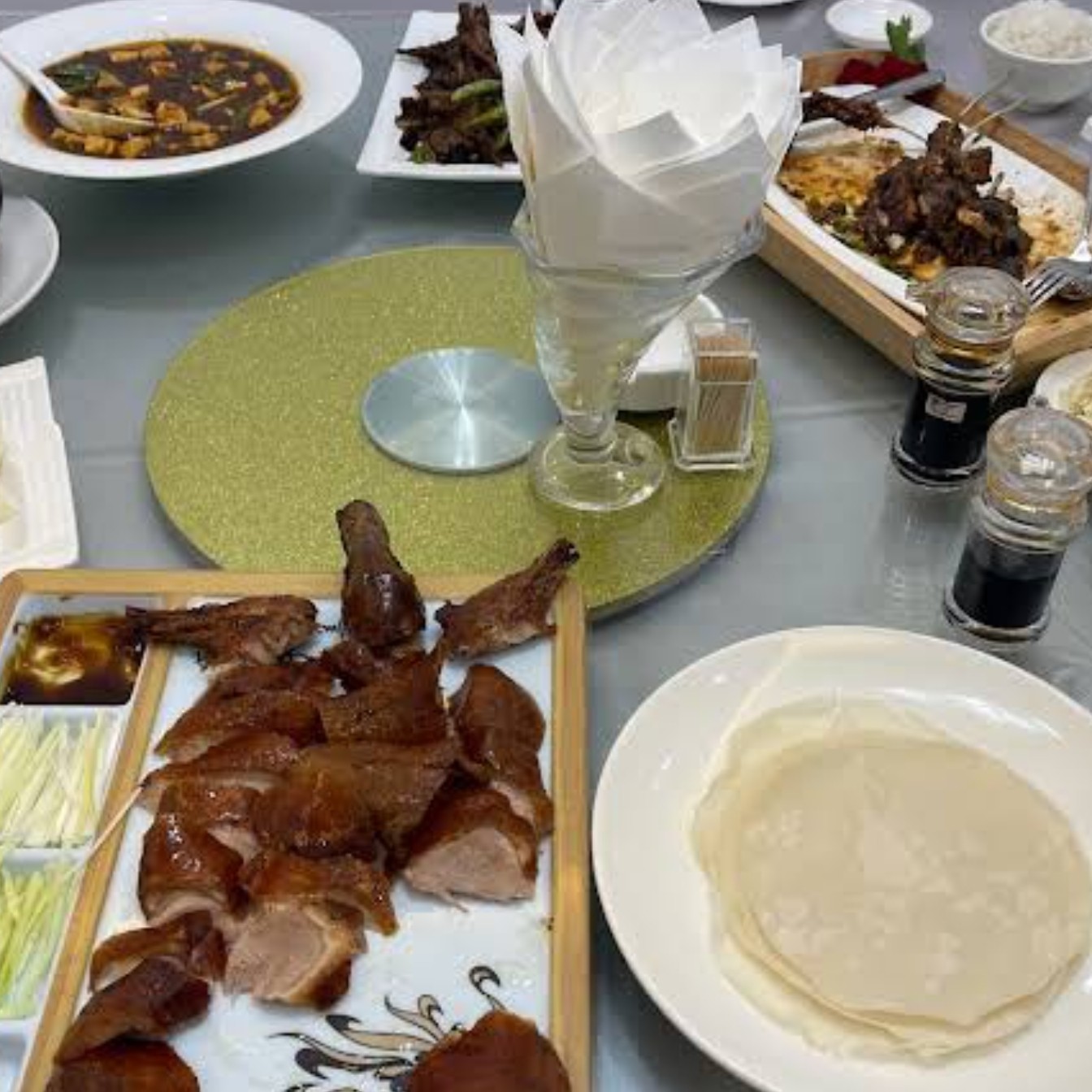 Qin He Lou Chinese Restaurant | MyanBlogs | MyanLife - Life Experience